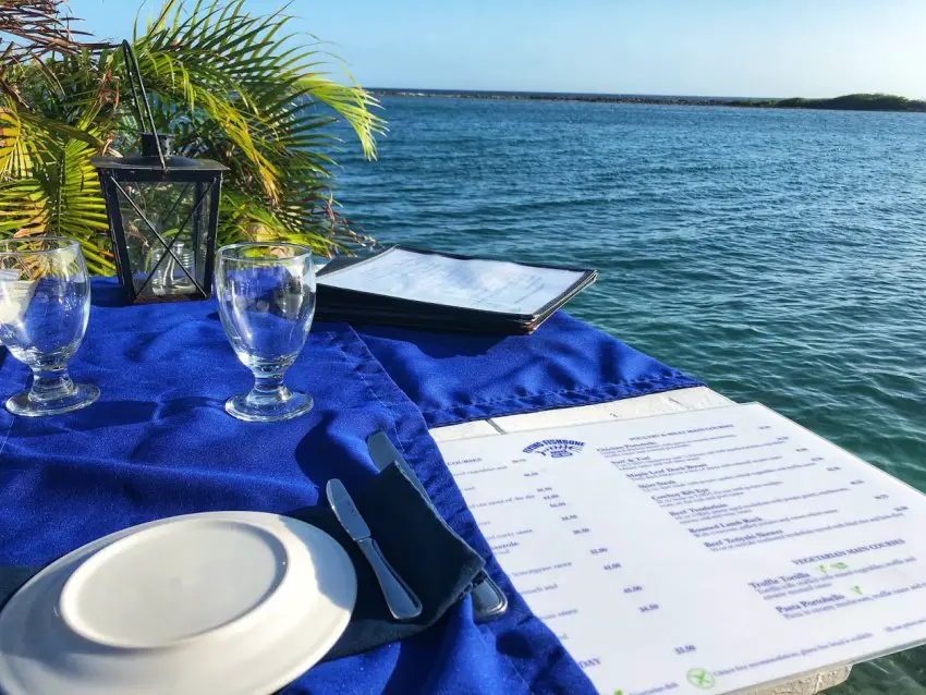 The 10 Best Restaurants in Aruba for Casual Dining - Little Blue Backpack