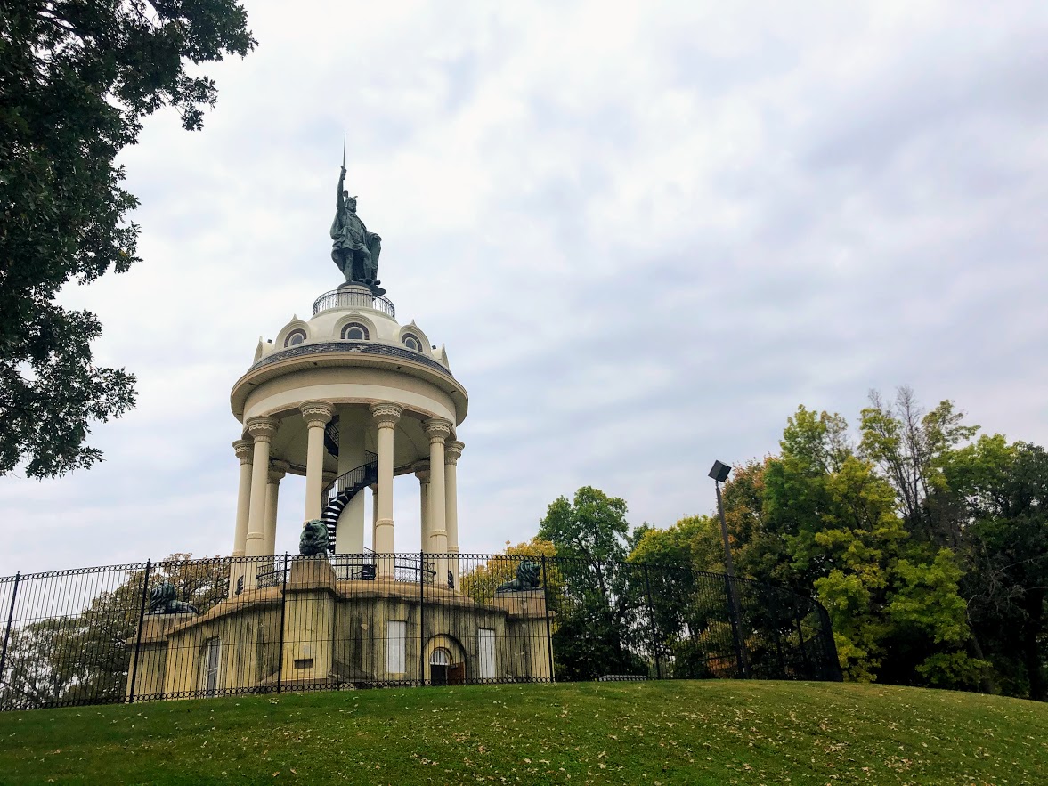 Things to Do in New Ulm Minnesota - Little Blue Backpack