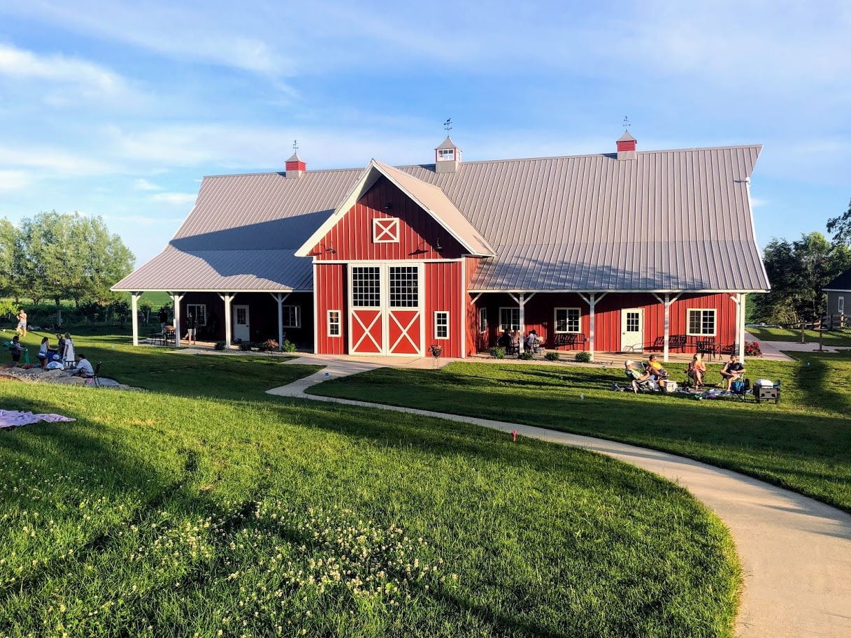 The Best Pizza Farms in Minnesota and Wisconsin - Little Blue Backpack