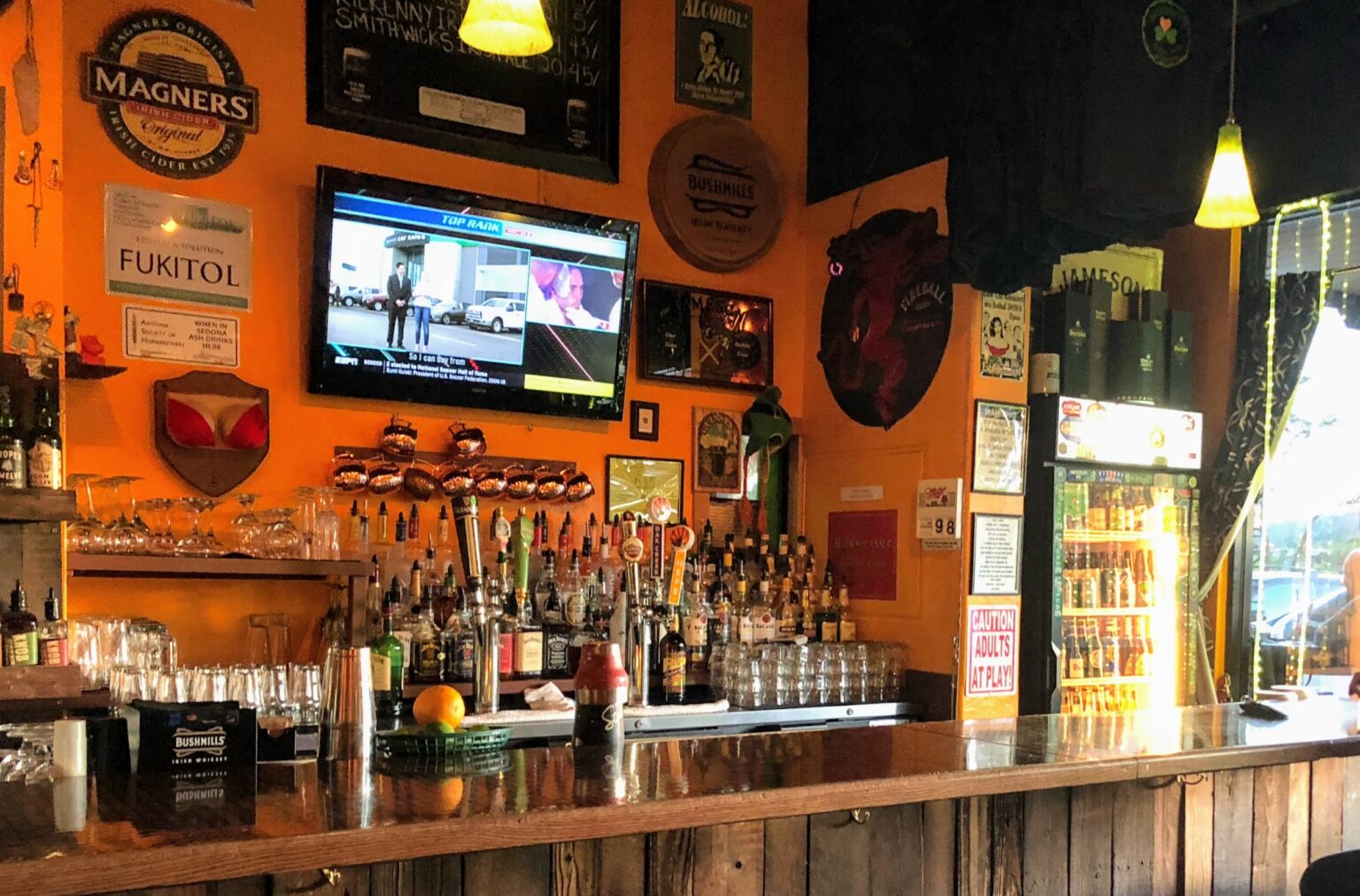 The Best Bars in Sedona, Arizona 2023 - Little Blue Backpack